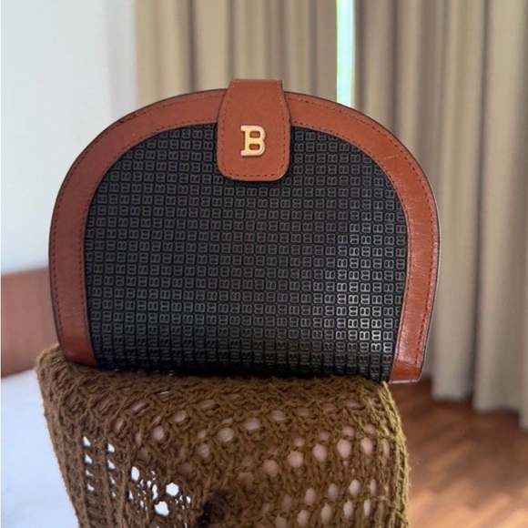 Bally | Bags | Vintage Bally Dome Wallet Coin Pouch | Poshmark